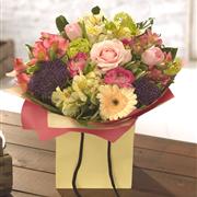 Sumo Flowers Florist - Order Online or 01635 33227