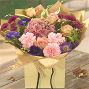 Sumo Flowers Florist - Order Online or 01635 33227